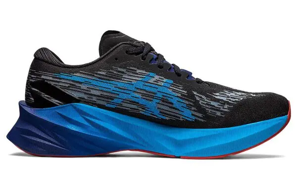 Asics Novablast 3 Sneakers - Black/blue