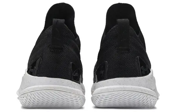 Under Armour Curry 5 Basketball Shoes