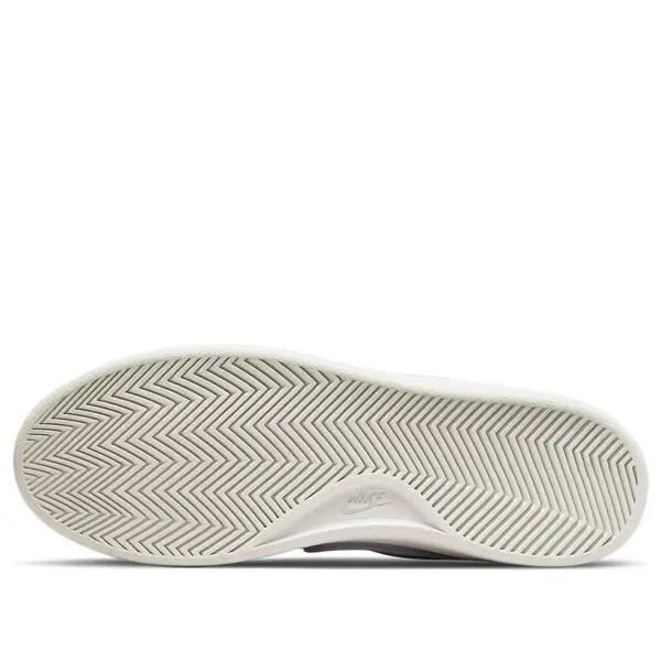 Nike Court Royale 2 Mid Sneakers - White