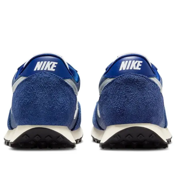 Nike Daybreak Sneakers