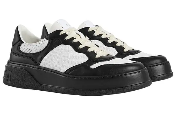 Gucci Gg Embossed Leather Sneakers - Black/white