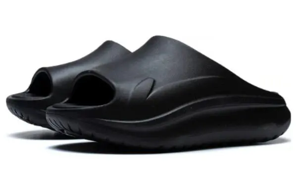 LI-NING Soft Slipper - Black