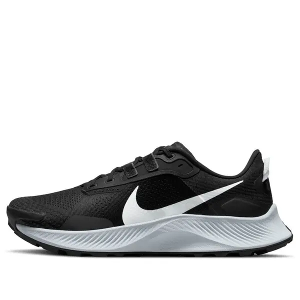 Nike Pegasus Trail 3 Athletic Sneakers - Black/white
