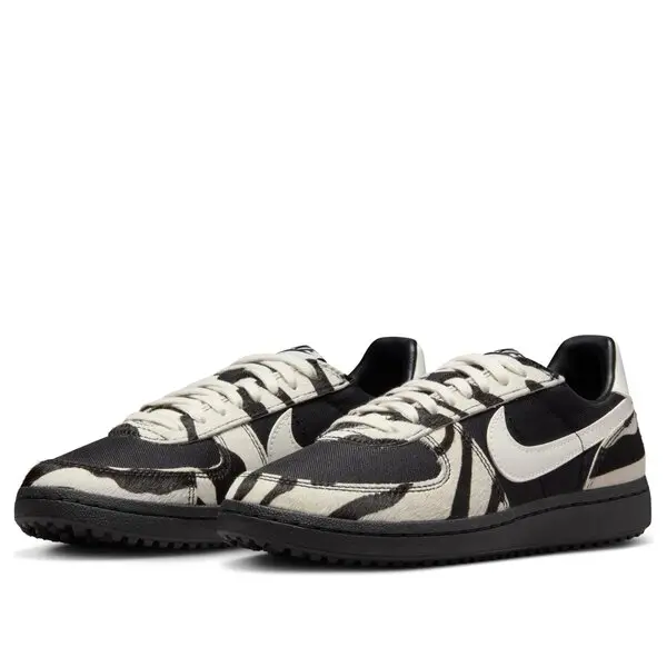 Nike Field General Zebra Sneakers - Black/white
