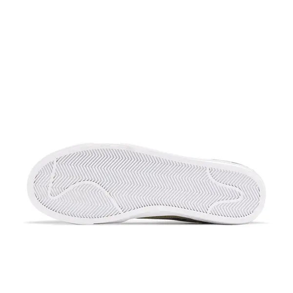 Nike Drop-type Nrg Matte Olive Sneakers - White/green