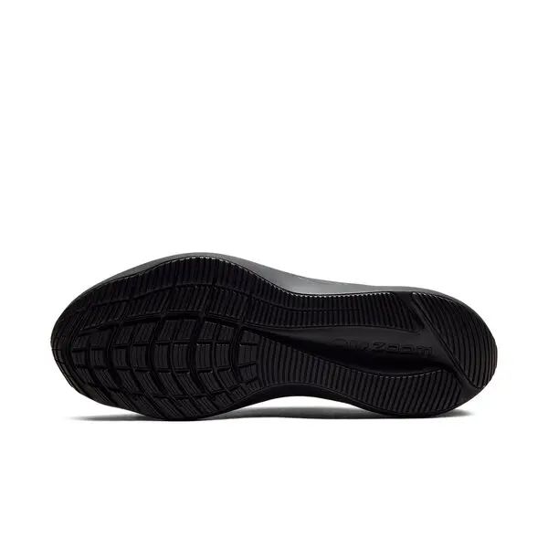 Nike Zoom Winflo Athletic Sneakers - Black