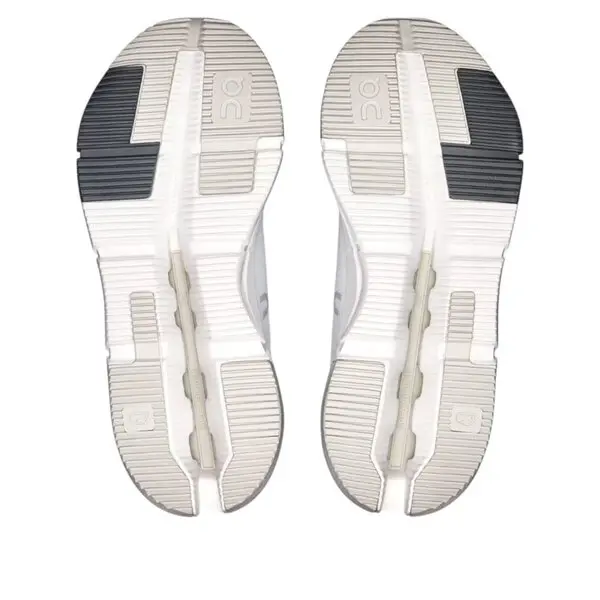 On Cloudnova 2 Sneakers - Ice/sand