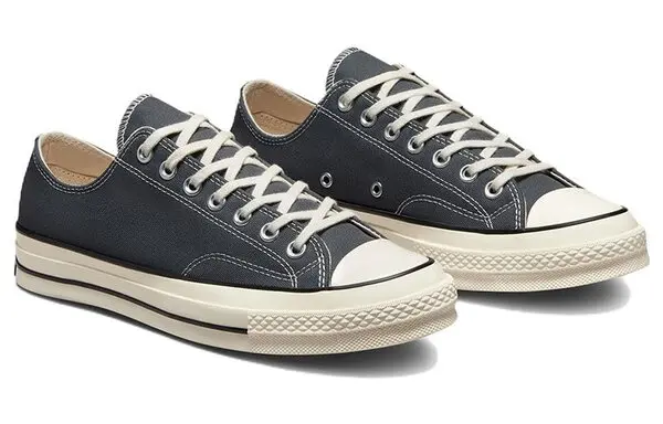 CONVERSE Chuck 70 Low Top Sneakers - Gray/white