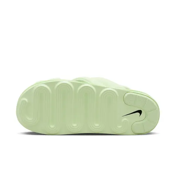 Nike Max Isla Sandals - Barely Volt