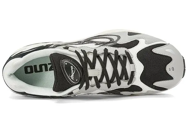 Mizuno Wave Solar Low Athletic Shoes - Grey/black/white