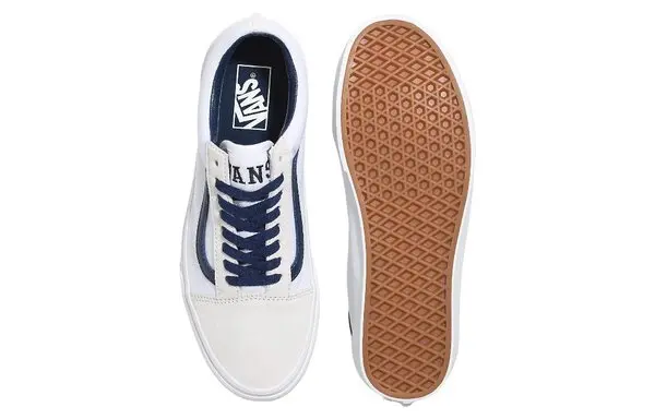 VANS Club Old Skool Sneakers - White/blue