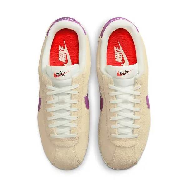 Nike Cortez Sneakers - Beige/purple