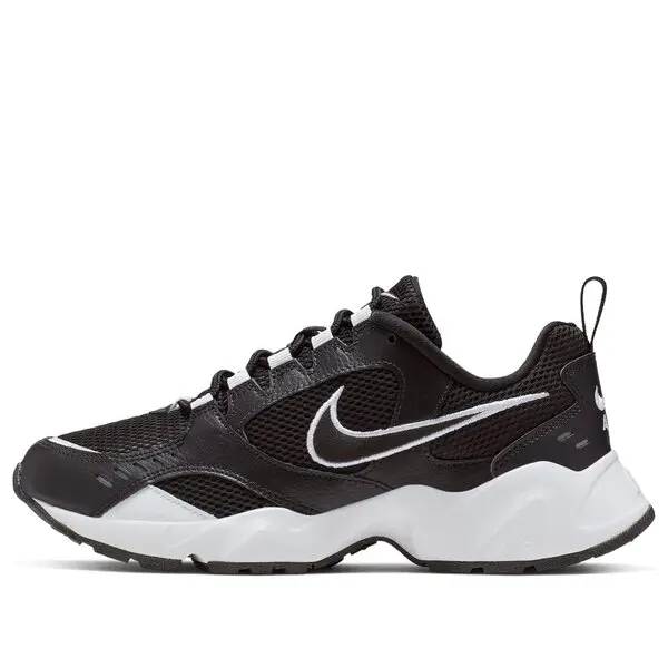 Nike Heights Sneakers - Black