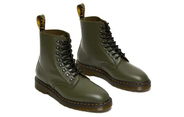 Dr. Martens 1460 Pascal Verso Lace-up Boots - Green