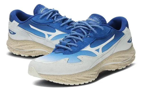 Mizuno Wave Rider X Hiroshi Nagai Beta Sneakers - Blue/white