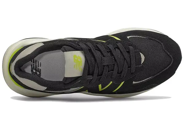 NEW BALANCE 57/40 Casual Sneakers - Black/green