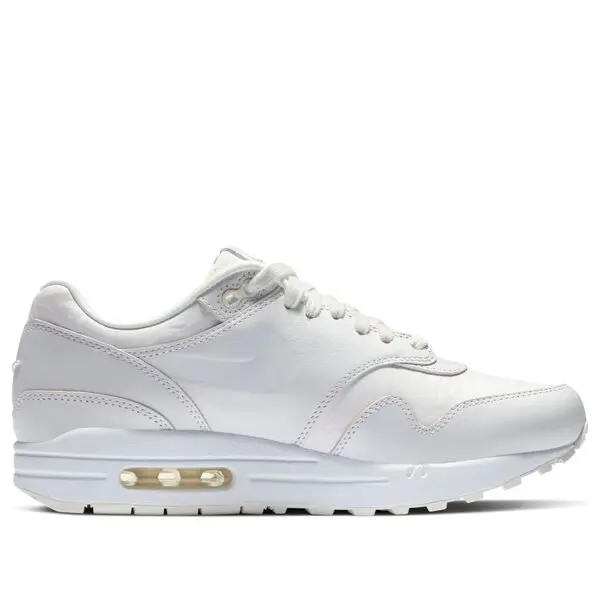 Nike Max 1 Sneakers