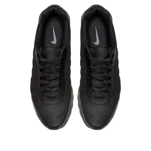 Nike Max Invigor Sneakers - Black