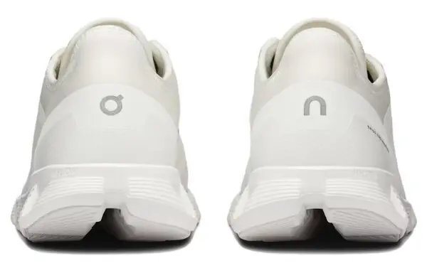 On Cloud X 3 Ad Athletic Sneakers