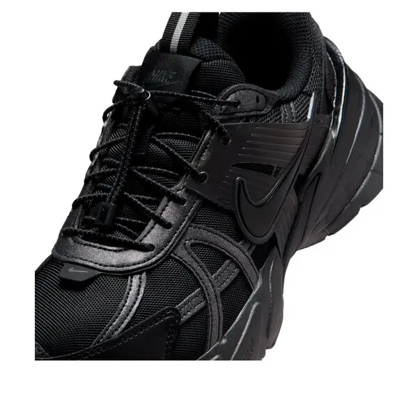 Nike V2k Run Sneakers - Black/metallic Silver/anthracite