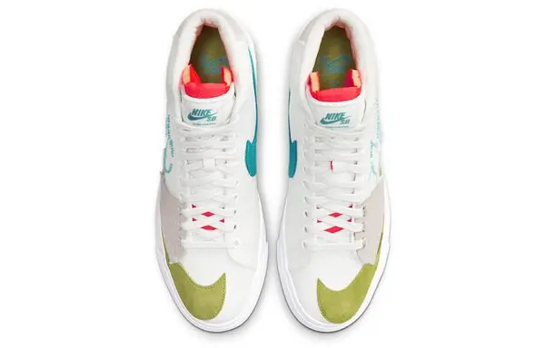 Nike Blazer Mid Edge Sb Sneakers - White