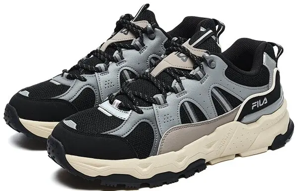 FILA Trek 1s Low Top Sneakers - Black/silver/white