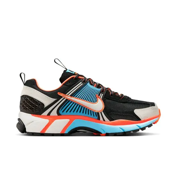 Nike Zoom Vomero Athletic Sneakers - Black/light Bone/blue