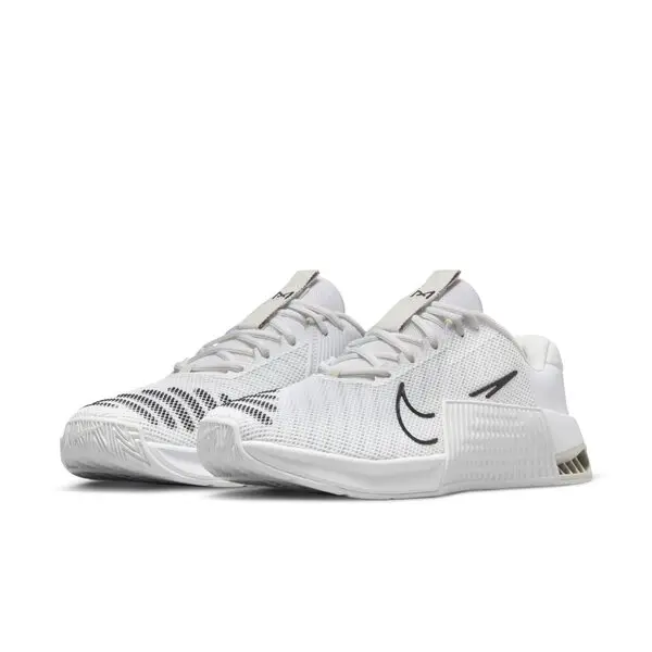 Nike Metcon Tb Athletic Sneakers - White/black/photon Dust