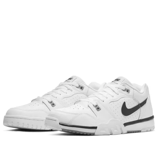 Nike Cross Trainer Low Sneakers - White/black