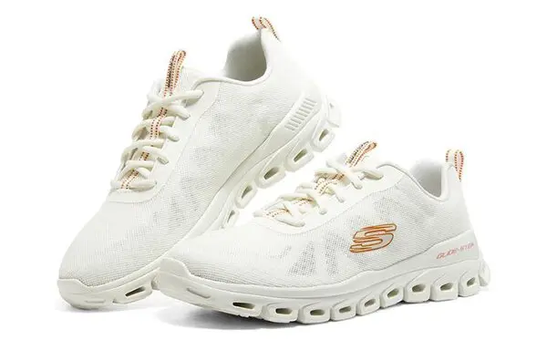 Sketchers Glide-step Sneakers
