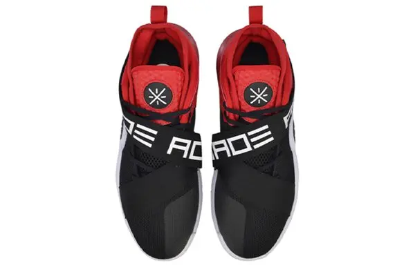 LI-NING Wade All City 7 Basketball Sneakers
