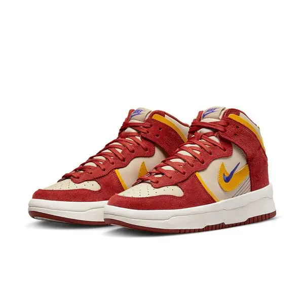 Nike Dunk High Up Sneakers - Red/brown