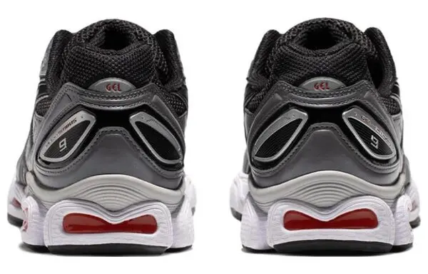 Asics Gel-nimbus Sneakers - Graphite Grey/pure Silver