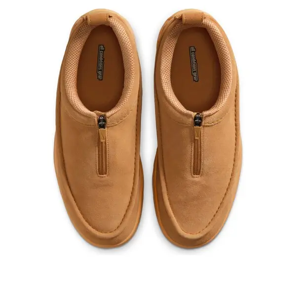 Nike X Izy Ih3750-200 Sneakers - Wheat