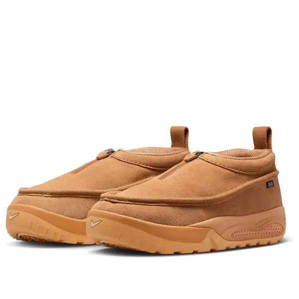Nike X Izy Ih3750-200 Sneakers - Wheat