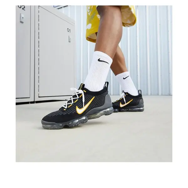 Nike Vapormax 2021 Flyknit Sneakers - Black/yellow