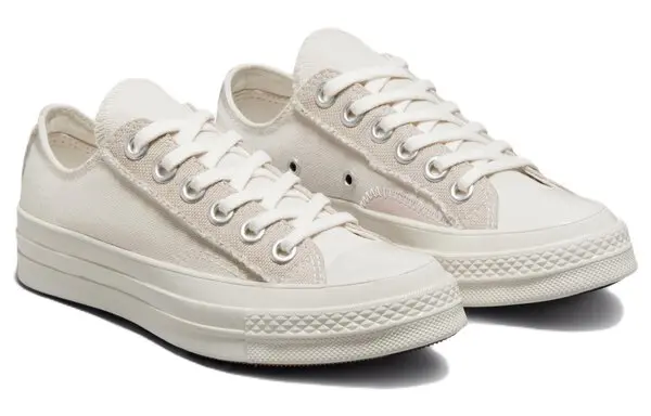 CONVERSE Chuck 70 Low Top Sneakers - Light Khaki