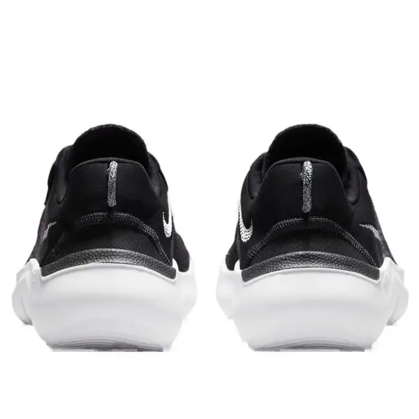 Nike Flex Run 2021 Athletic Sneakers - Black/white