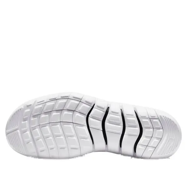 Nike Flex Run 2021 Athletic Sneakers - Black/white