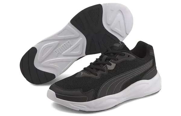 PUMA 90s Runner 'nu Wave' Low Top Sneakers