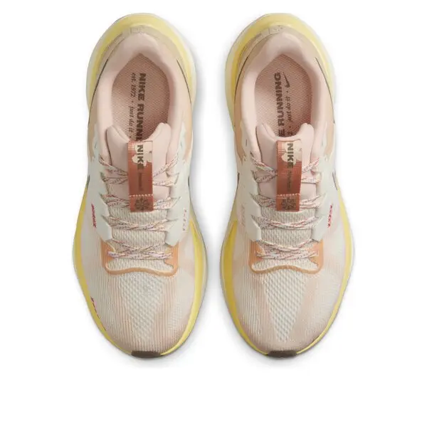 Nike Structure 25 Sneakers - Sail/magic Ember/mink Brown