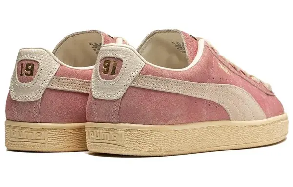 PUMA Suede X Rhuigi 'b-boy' Low Top Sneakers - Pink/beige