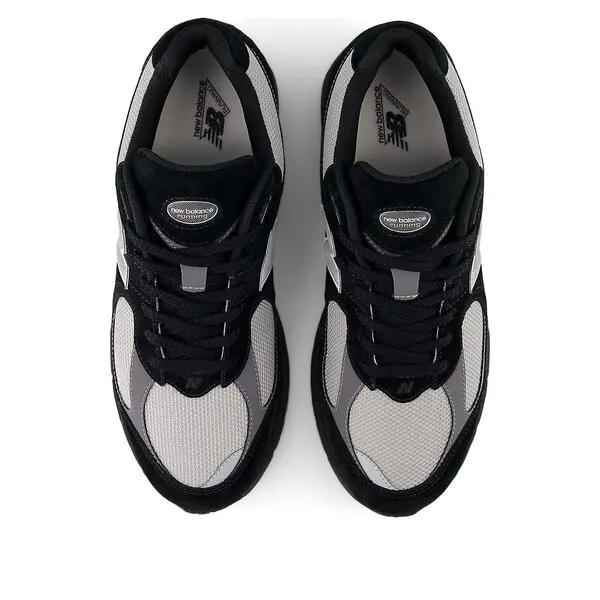 NEW BALANCE 2002r Sneakers - Grey/black