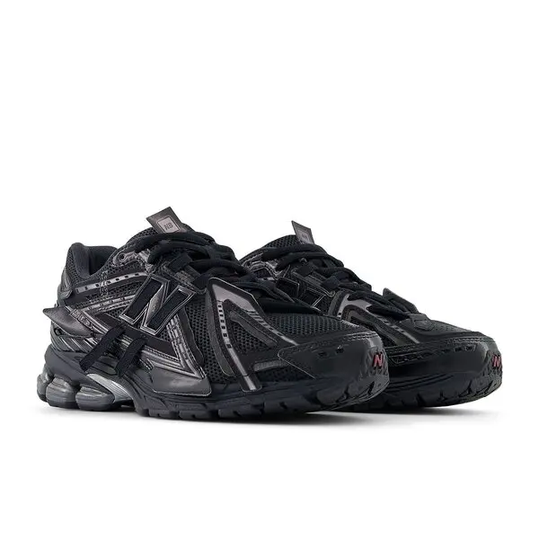 NEW BALANCE 1906a "black Silver Metallic" Sneakers - Black/grey