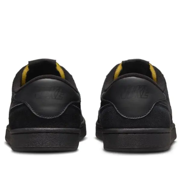 Nike Fc Classic Sb Sneakers - Black