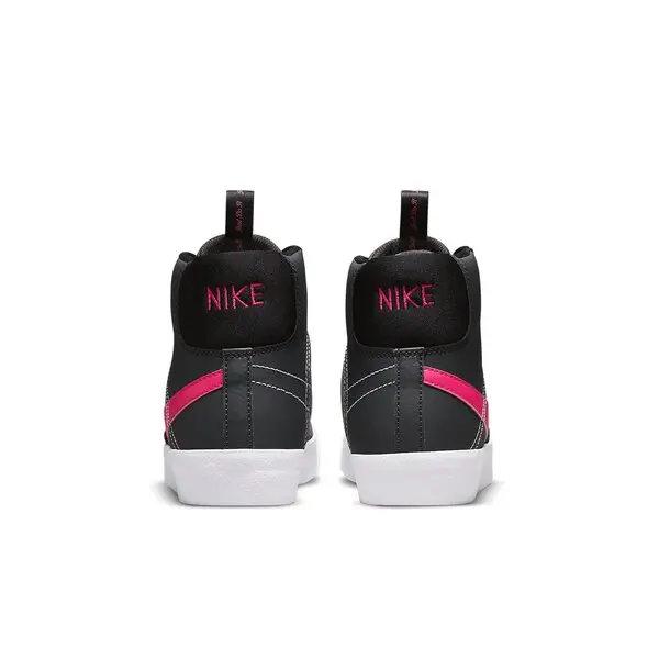 Nike Blazer Mid '77 Se D Skate Shoes