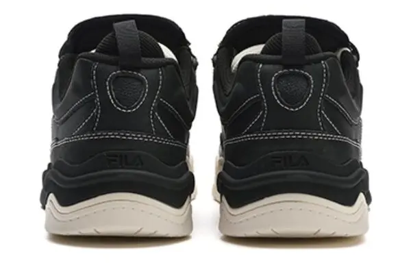 FILA Classic Kicks Sneakers - Black/white