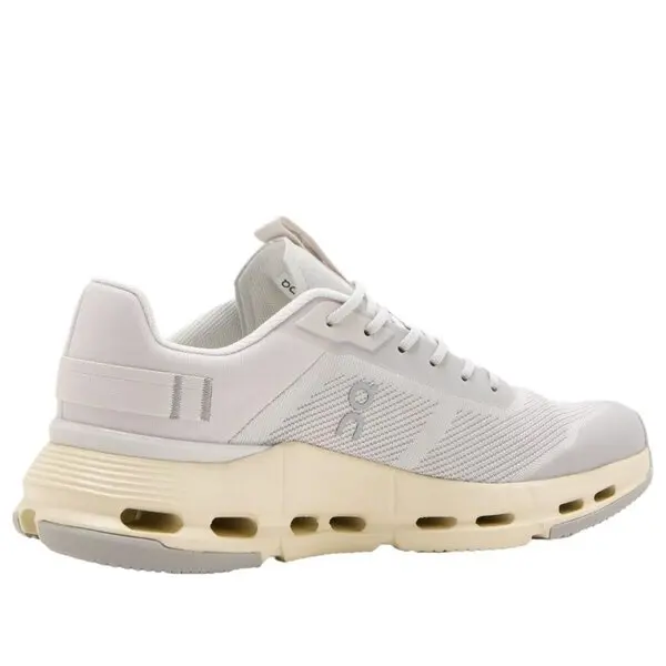 On Cloudnova Form 2 Sneakers - Grey/beige