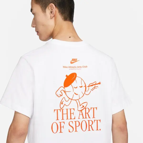 Nike T-shirt