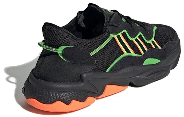 Adidas Ozweego Sneakers - Cblack/sgreen/hireco